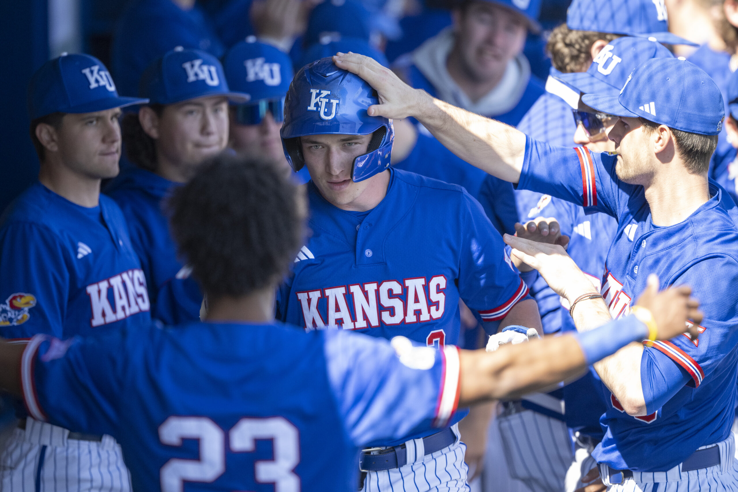 KU baseball matches NCAA record by hitting 5 straight home runs | News ...